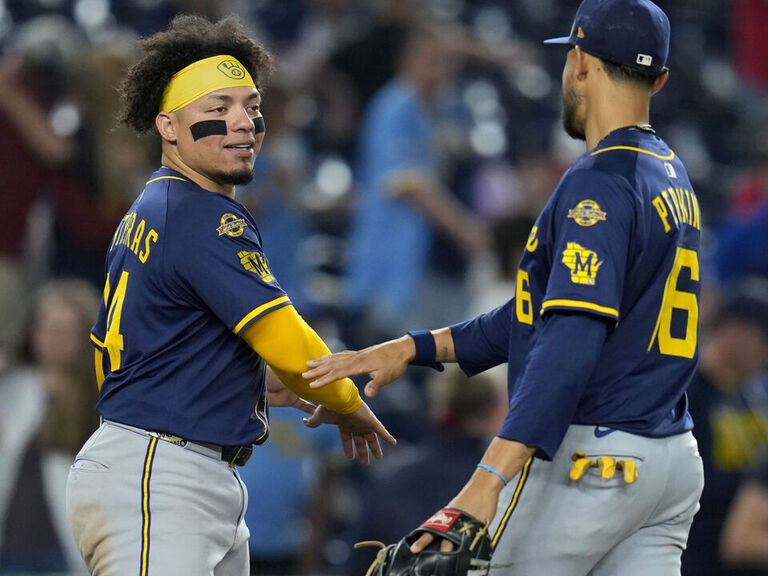 Brewers get season-high 25 hits in 16-9 win over Nationals | theScore.com