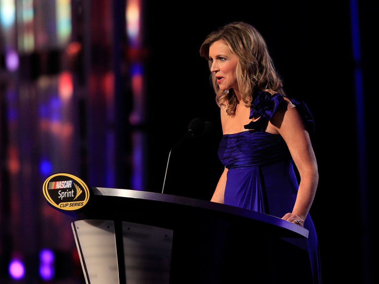 Krista Voda leaving FOX to join NASCAR on NBC team | theScore.com
