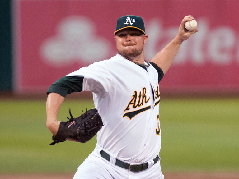 MLBPA announces group of 121 free agents | theScore.com