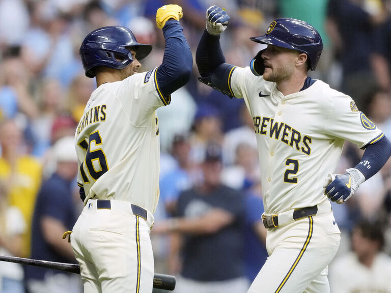 Frelick, Turang homer off Skenes as Brewers win 11th straight ...