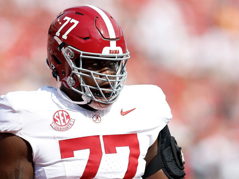 Alabama's Roberts could miss season opener vs. FSU due to concussion ...
