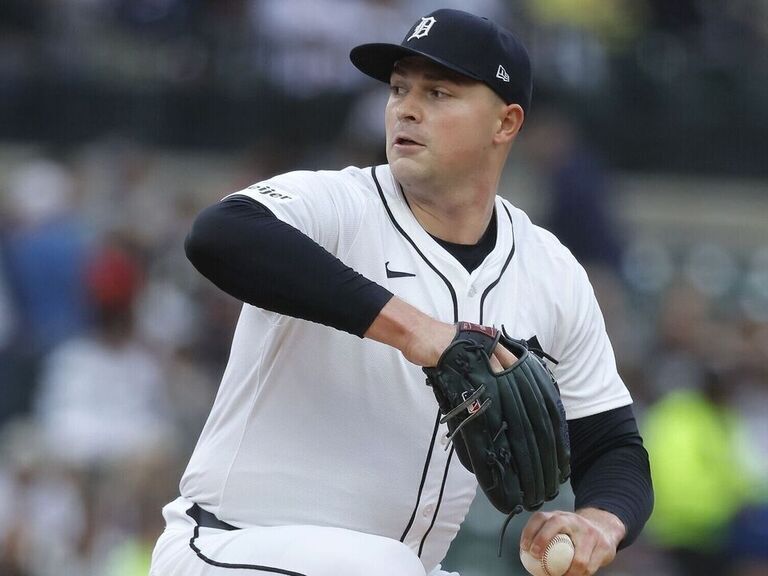 Skubal lowers ERA to 2.10 with 7 scoreless, Tigers shut out White Sox ...