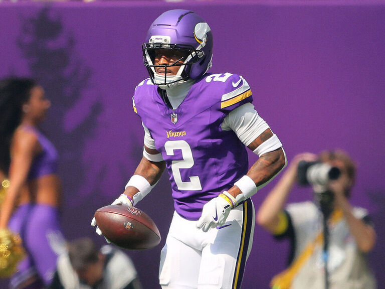 Isaiah Rodgers races into Vikings record book with pair of defensive ...