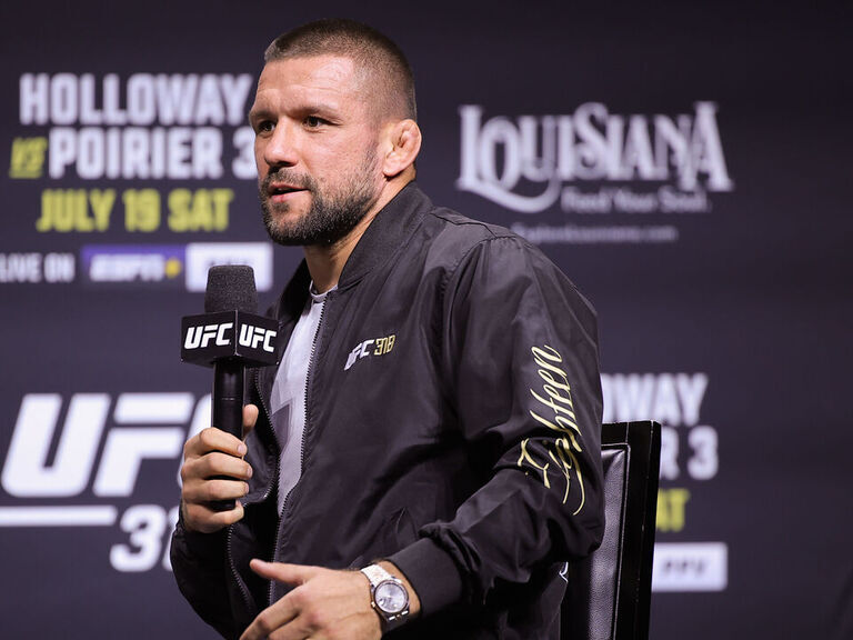 Gamrot steps in to face Oliveira at UFC Rio | theScore.com