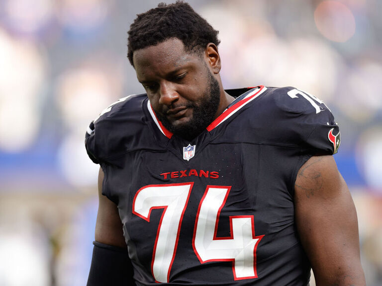 Texans send Cam Robinson to Browns | theScore.com