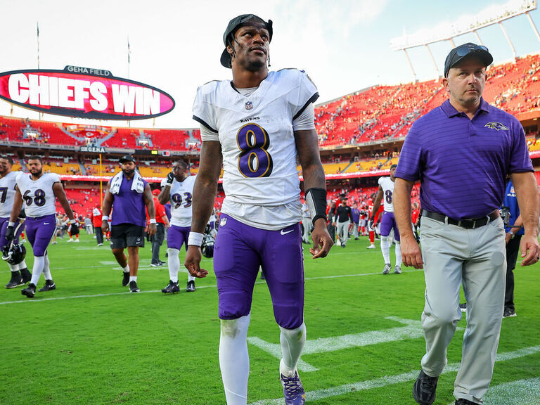 Still no Lamar at Ravens' practice; Stanley, Wiggins return | theScore.com