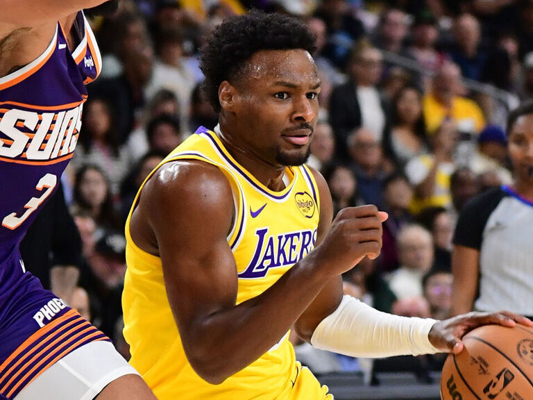 Bronny makes progress toward role with Lakers despite rough shooting ...
