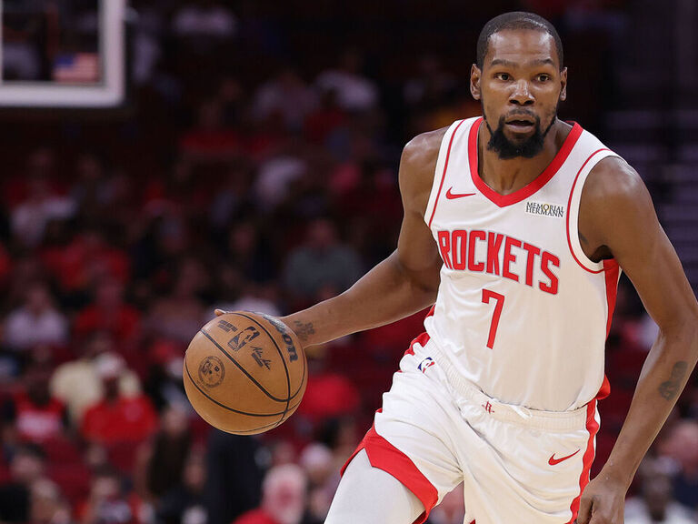 KD comfortable in preseason debut with Rockets: 'Felt right at home ...