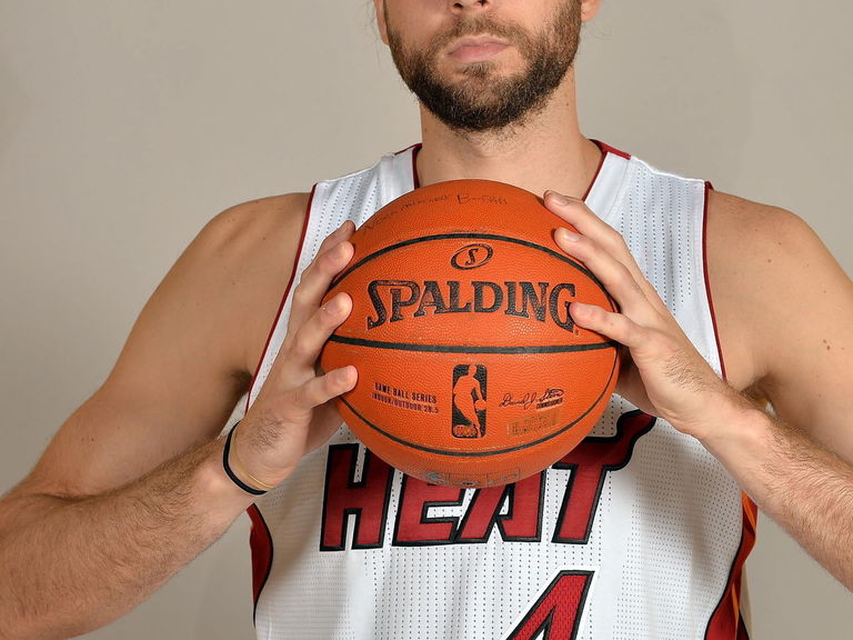 Heat's McRoberts intended to stay in Charlotte | theScore.com