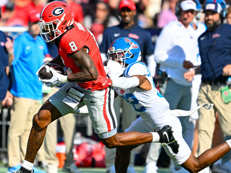 Georgia outlasts Ole Miss in high-scoring blockbuster | theScore.com