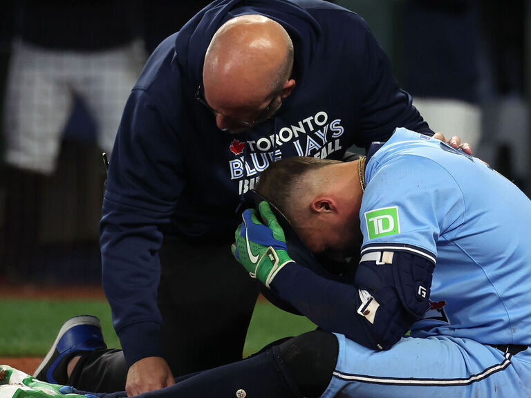 Schneider optimistic Springer will play Game 6 after HBP on knee ...