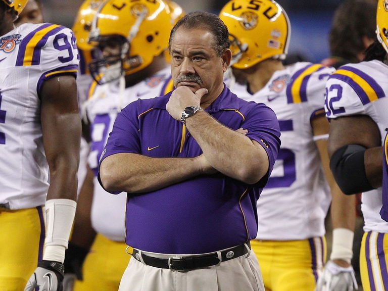 Report: LSU defensive coordinator John Chavis headed to Texas A&M ...