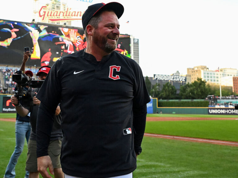Guardians' Vogt wins 2nd consecutive AL Manager of the Year | theScore.com