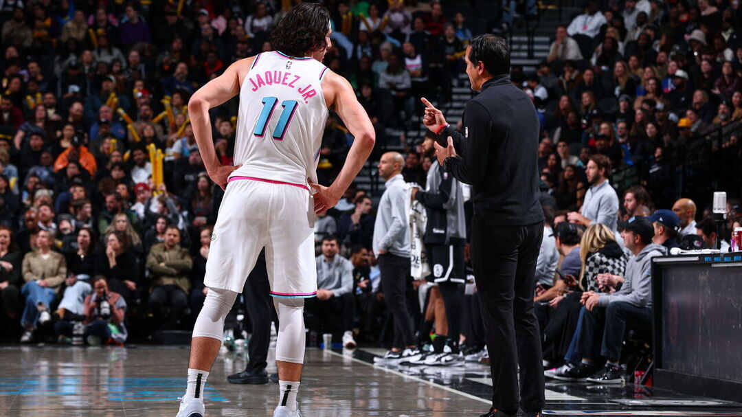 NBA's new All-Star format, Spo's greatness, Spurs for real? | theScore.com