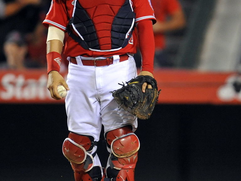 Astros, Hank Conger avoid arbitration with 1-year, $1.075-million deal ...