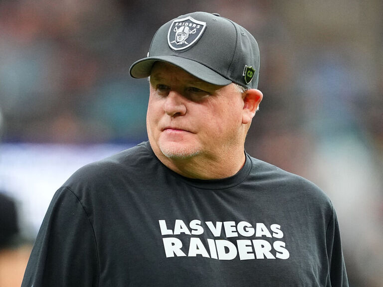Raiders fire Chip Kelly as OC after 11 games | theScore.com