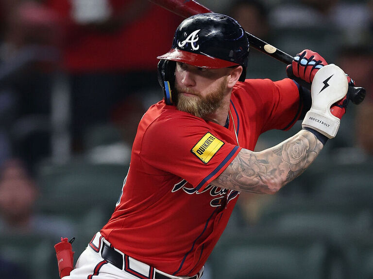 Rays sign Jake Fraley to 1-year, $3M contract | theScore.com