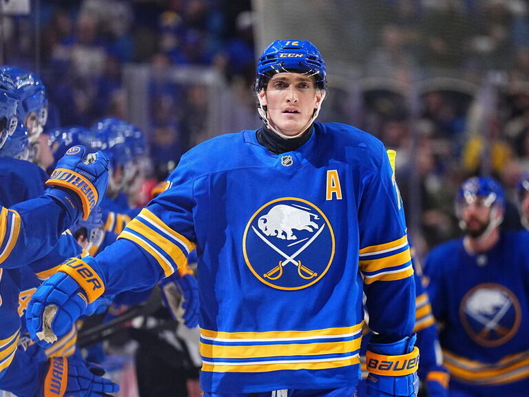 Sabres' Thompson settles old score by engaging Devils' Noesen in fight ...