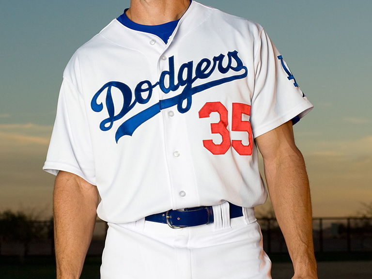 Dodgers name Gabe Kapler director of player development | theScore.com