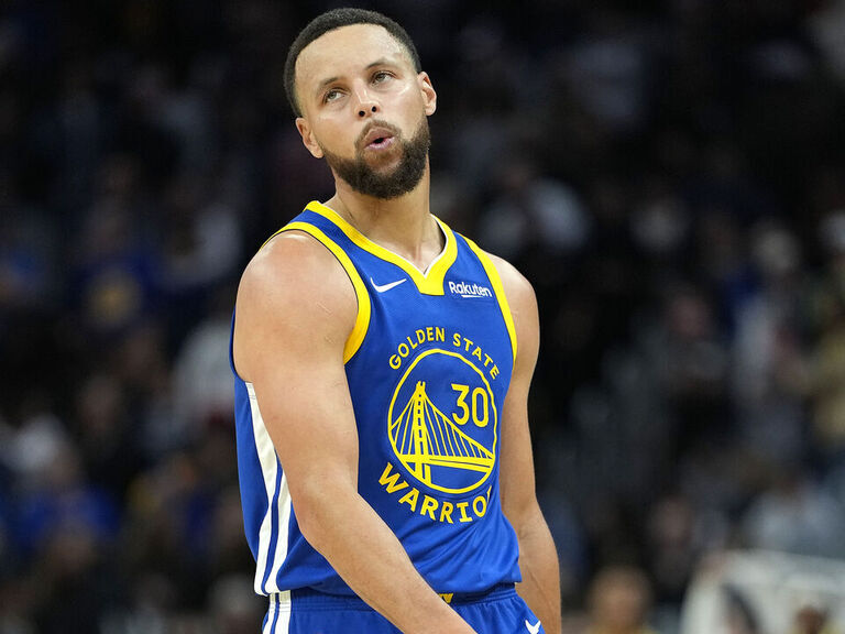 Curry drops 48 points in loss to Trail Blazers | theScore.com