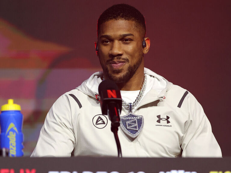 Joshua 27 pounds heavier than Paul for heavyweight bout | theScore.com