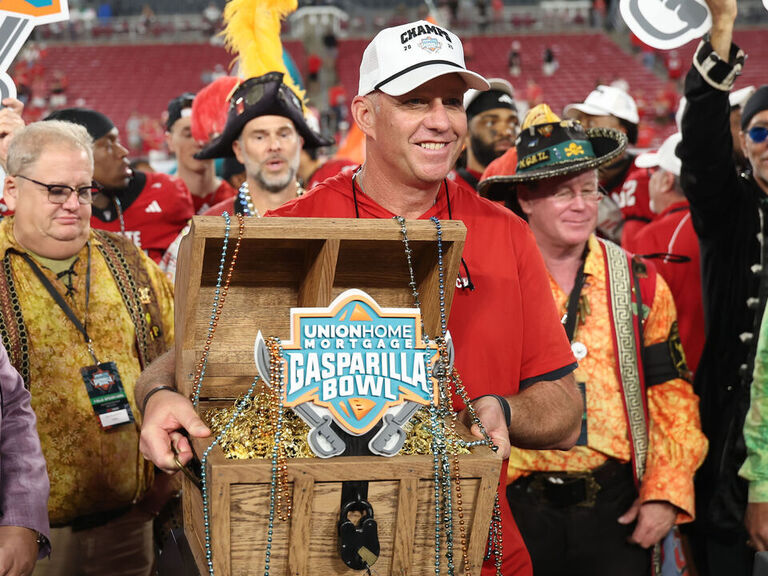 Bailey accounts for 3 TDs in NC State's Gasparilla Bowl win over ...