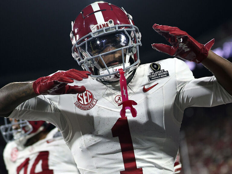 Alabama storms back to beat Oklahoma in CFP opener | theScore.com