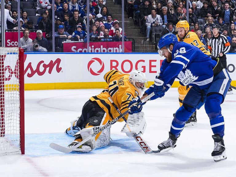 Nylander's 4 points lift Maple Leafs over Penguins to snap 3-game skid ...