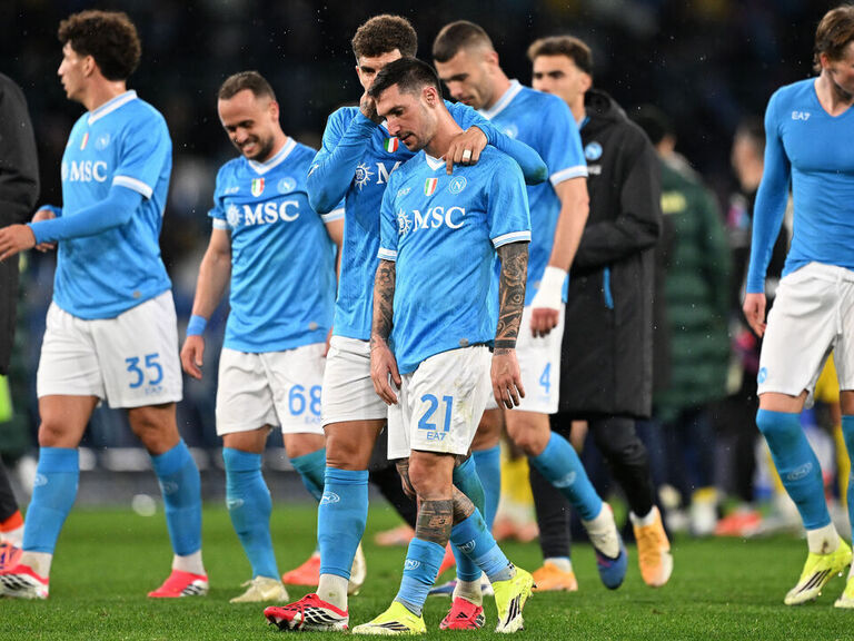 Napoli scrape draw with lowly Verona as leaders Inter look to ...