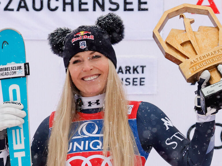 Resurgent Vonn wins 2nd World Cup downhill of Olympic season | theScore.com