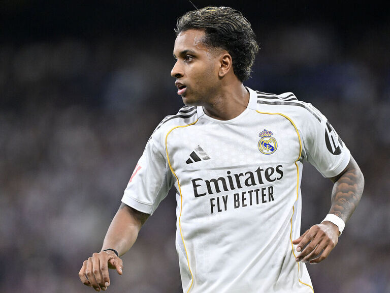 Rodrygo likely to miss World Cup for Brazil with severe knee injury ...