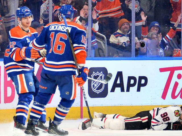 Oilers win season-high 5th straight, end Blackhawks' playoff hopes