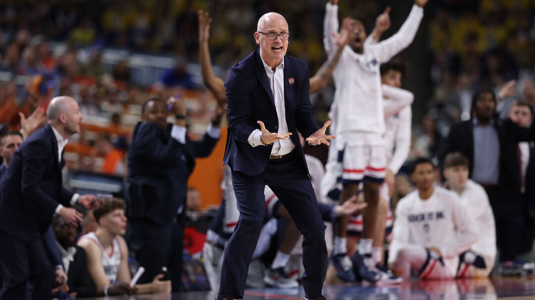 Final Four takeaways: Michigan KOs Arizona, Hurley's legend…