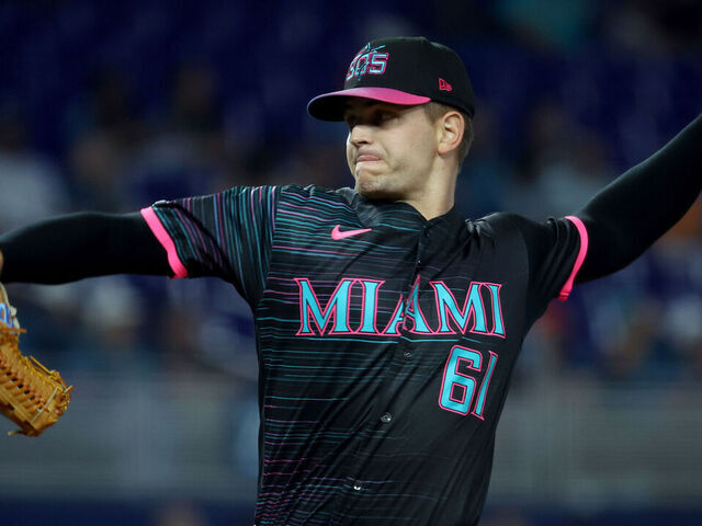 Marlins' No. 2 prospect Snelling needs season-ending elbow