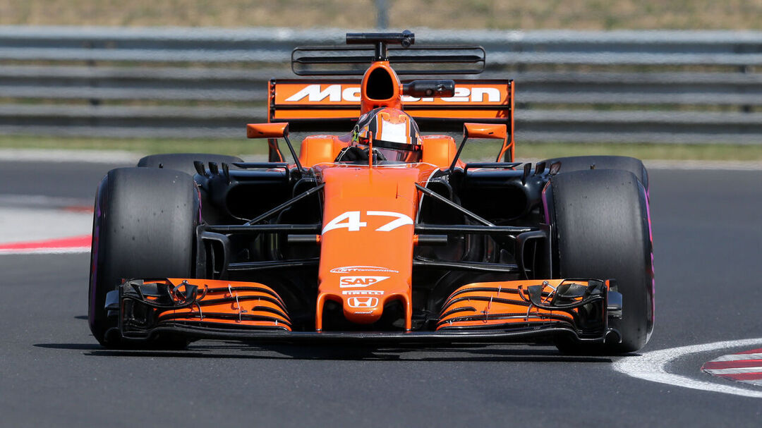 'Welcome to F1': Drivers recall earliest memories | theScore