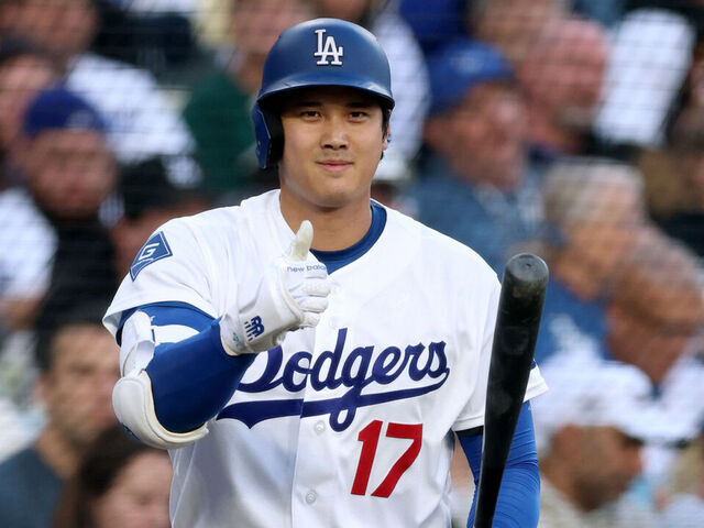 Ohtani throws 6 hitless innings, homers in win over Rockies…