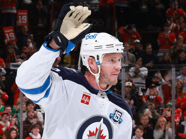Jonathan Toews retires after 16 seasons | theScore