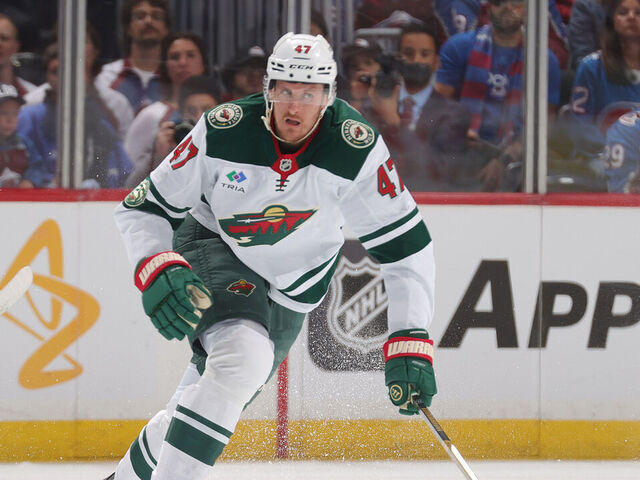 Wild sign McCarron to 6-year extension | theScore