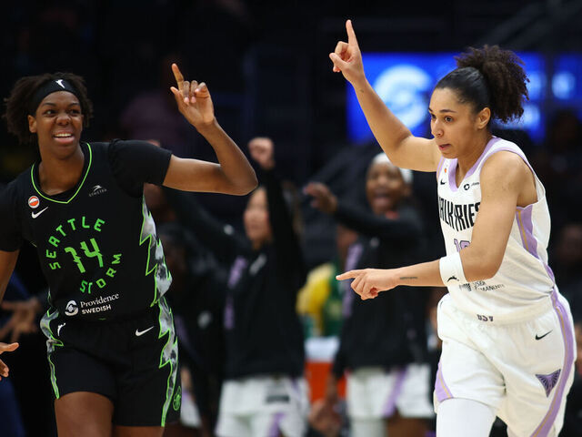 Valkyries hold off Storm despite missing 15 of last 16 FGs