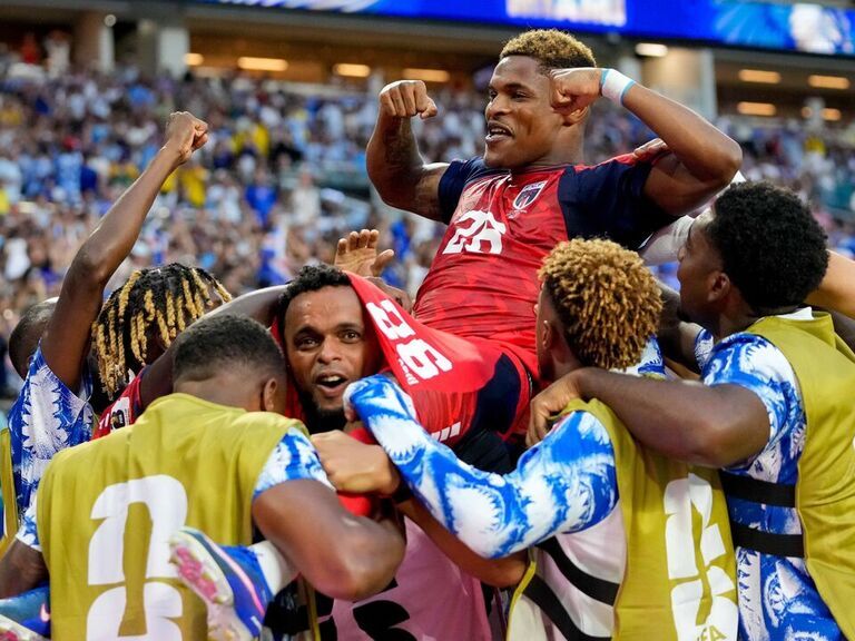 Cape Verde scores 1st-ever World Cup goal, holds Uruguay to draw ...