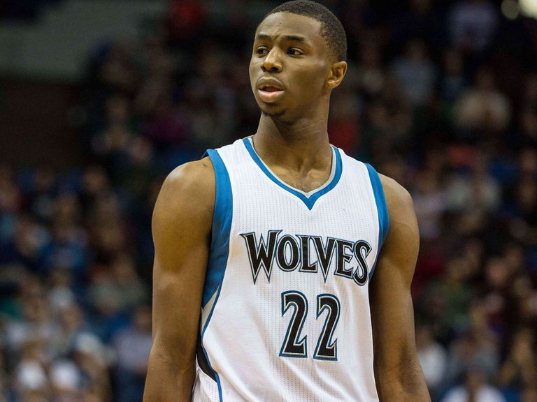 VIDEO: Andrew Wiggins, Connor McDavid help little athlete in new ...