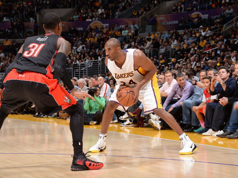 Kobe Bryant becomes 1st to record 30,000 points and 6,000 assists ...