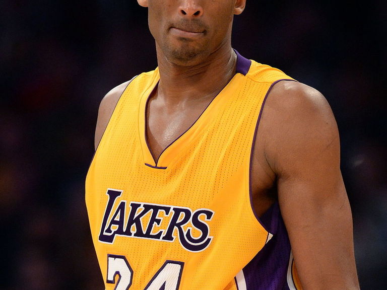 VIDEO: Kobe rips into teammates at practice, 'We're soft like Charmin ...