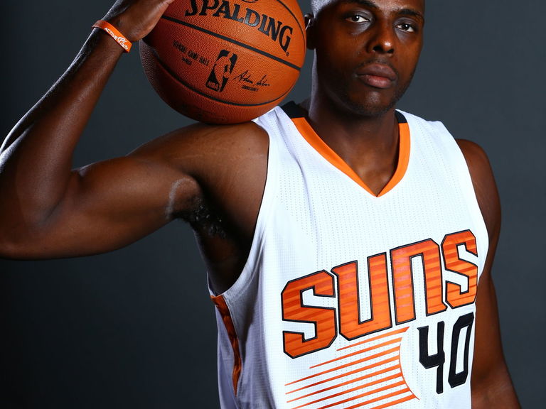 Pistons trade Tony Mitchell to Suns for Anthony Tolliver | theScore.com