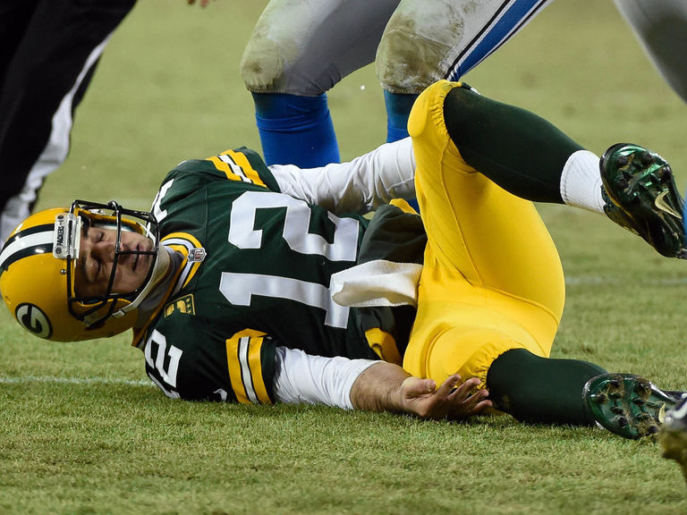 VIDEO: Ndamukong Suh shows no remorse after stepping on Aaron Rodgers ...