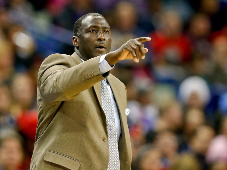 Report: Kings sign Corbin as coach till end of season | theScore.com