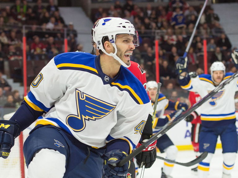 Blues trade Max Lapierre to Penguins for Marcel Goc | theScore.com
