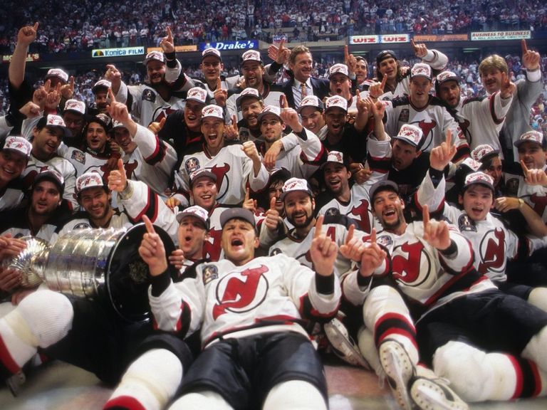 Devils to reunite '95 Stanley Cup-winning team in March | theScore.com