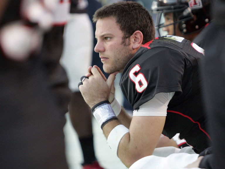 Washington State promotes Graham Harrell to outside WRs coach ...